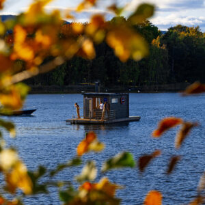 KOK: Floating sauna in Oslo